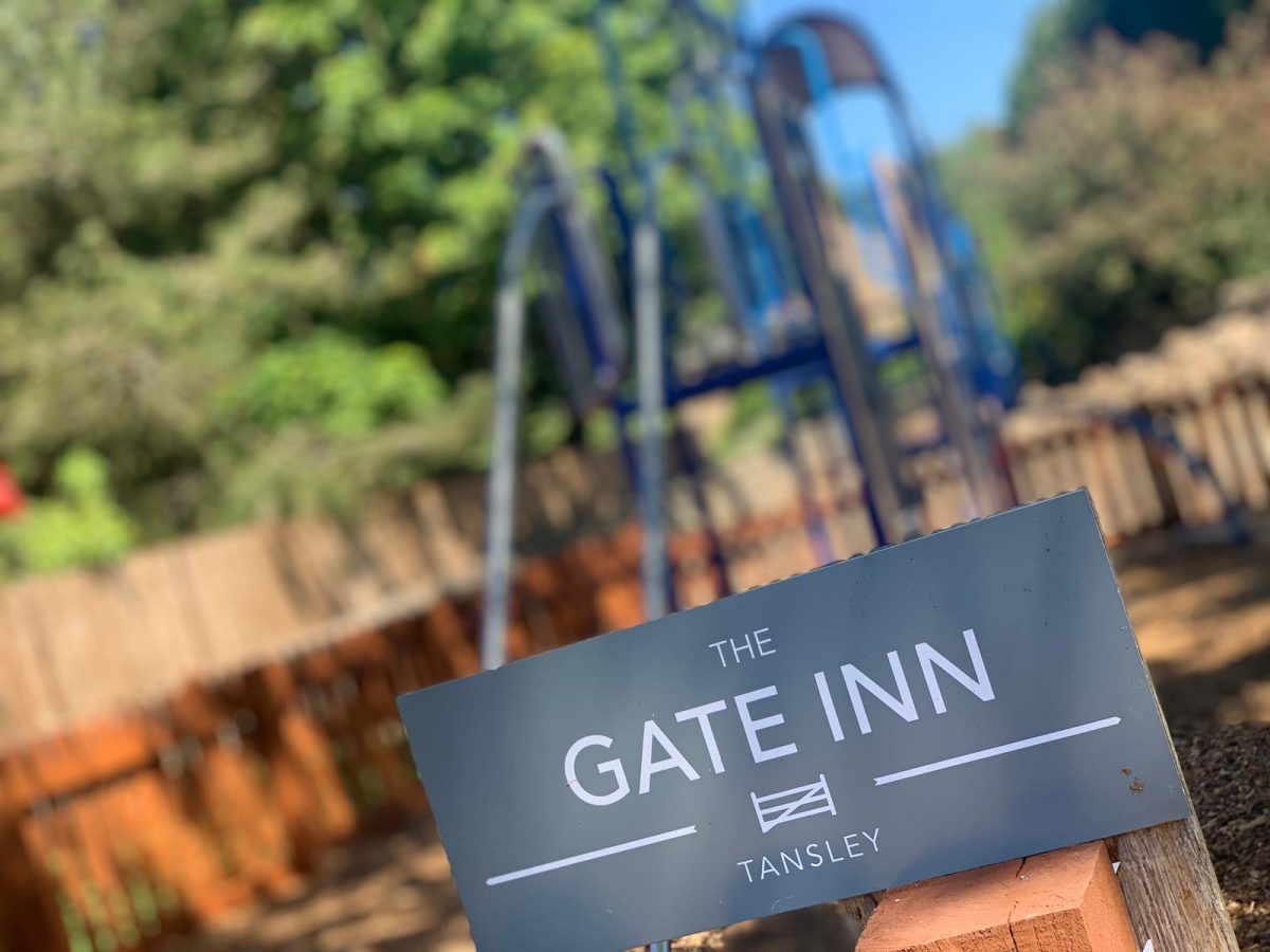 THE GATE INN TANSLEY GALLERY - OUTSIDE - The Gate Inn Tansley